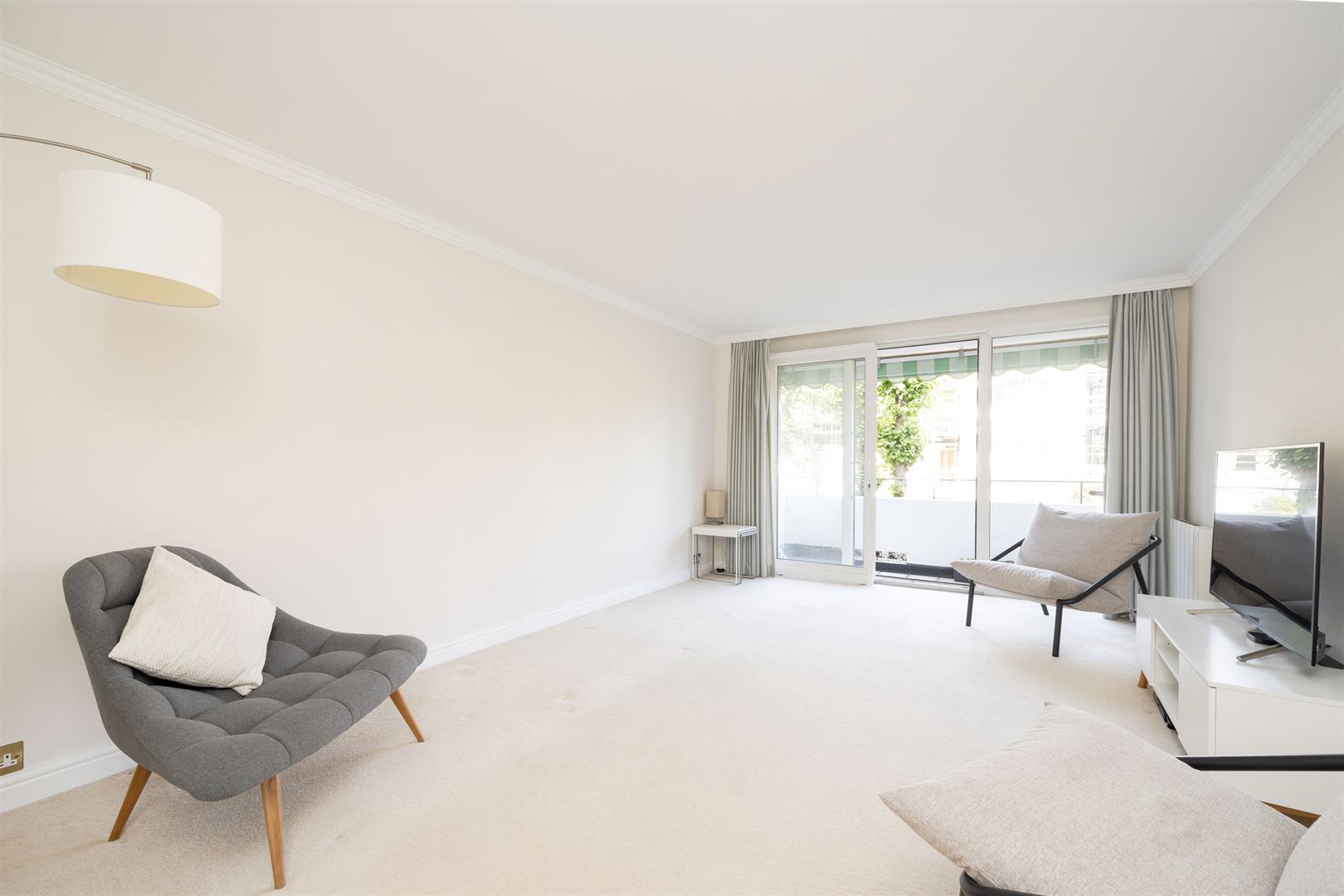 Lansdowne Road, London - Andrew Scott Robertson